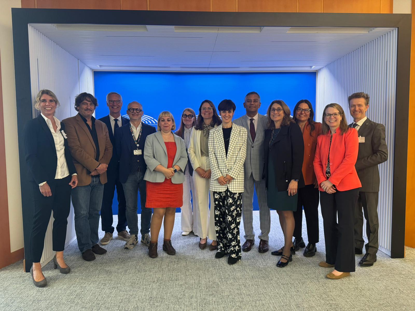 Warning issued for Dexcom G6 users as Android 16 update causes compatibility issues ...